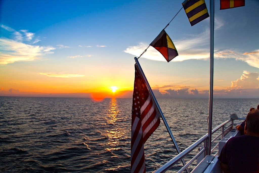 Independence Day fireworks cruises in Naples and Fort Myers by Pure ...